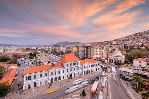 Alsancak Gece Hayatı ve Disko Barları