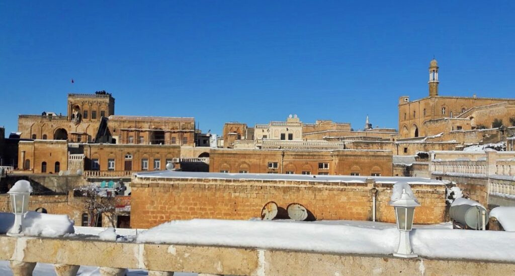 Midyat Gezilecek Yerler : Meşhur Midyat Evleri - Gezicini.com