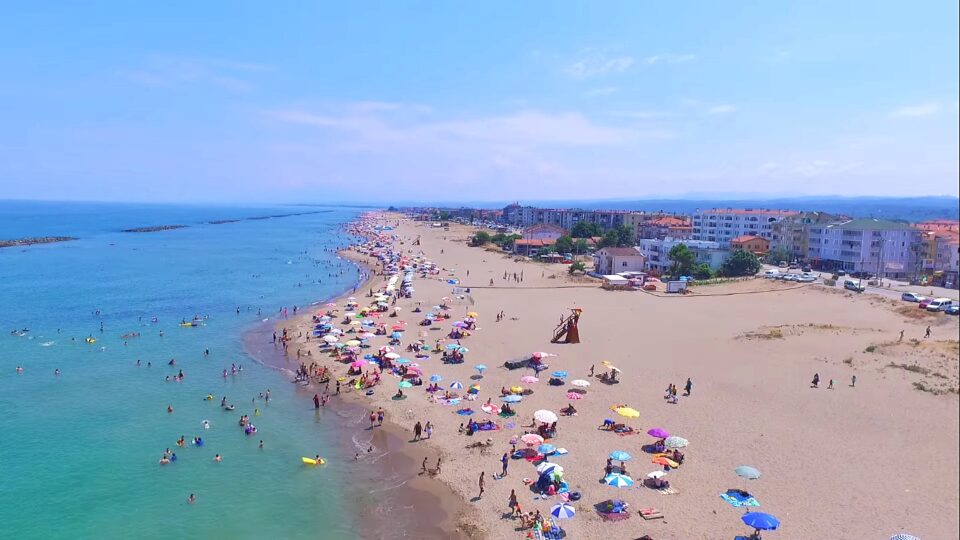 Karasu Plajları ve Koyları - Gezicini.com